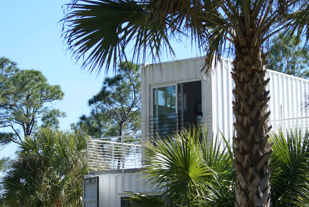 Riverfront Jupiter Florida Container Home - Discover Containers