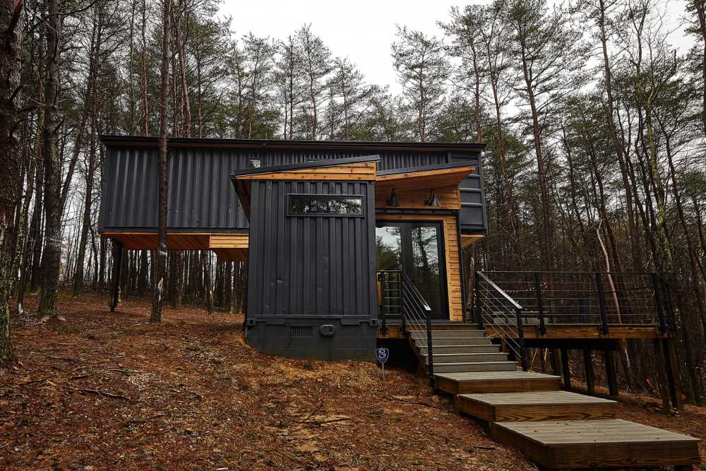 OG Box Hop Container Home - Discover Containers