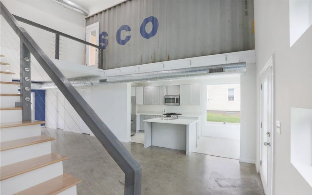 Camden Avenue Container House - Discover Containers